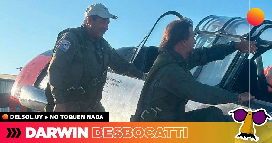 Lacalle Tom Crush Pou Gun se subió a un avión de la Segunda Guerra ...